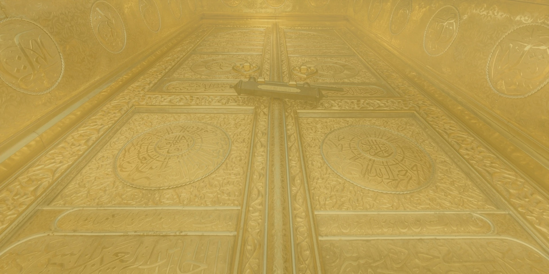 Quran Trace - International Bestseller Official Medina Uthmani Edition